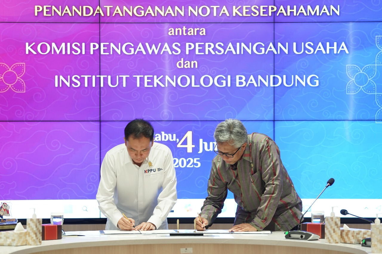 Rektor Tandatangani Nota Kesepahaman ITB dan KPPU - Institut Teknologi Bandung